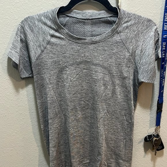 lululemon athletica | Tops | Lululemon Grey Swiftly Tech Short Sleeve | Poshmark